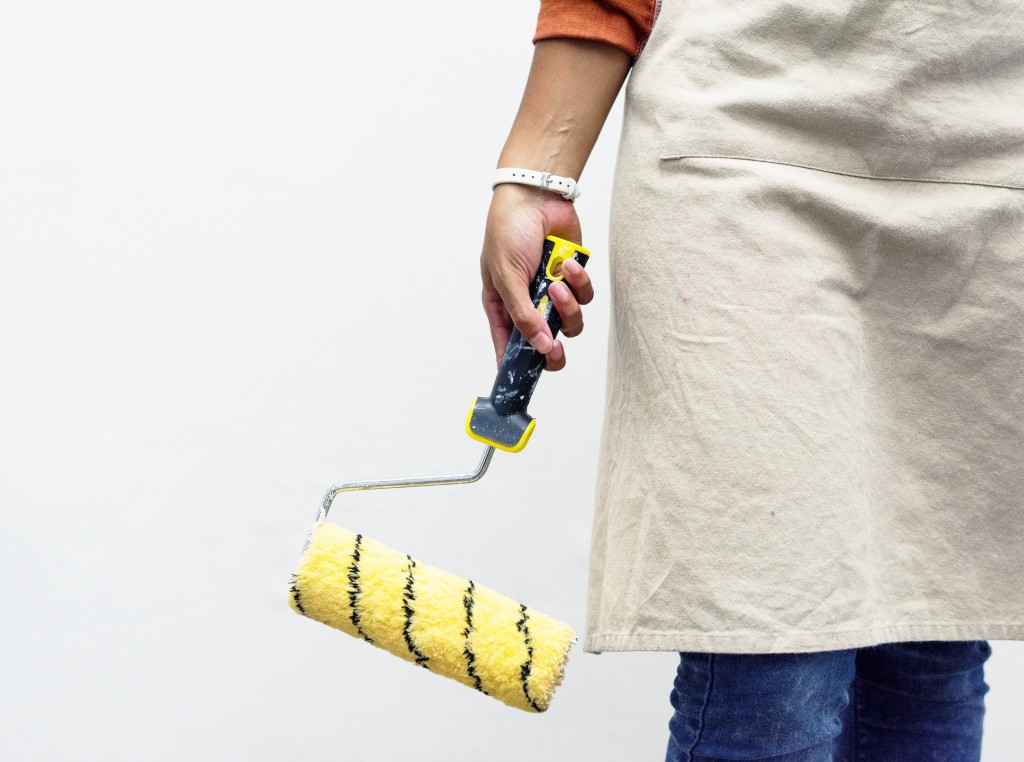 Cómo pintar con rodillo todo tipo de superficies